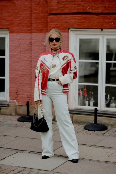 Maria Wos Seen At Baum Und Pferdgarten Spring Summer 2024 Show Famousfix
