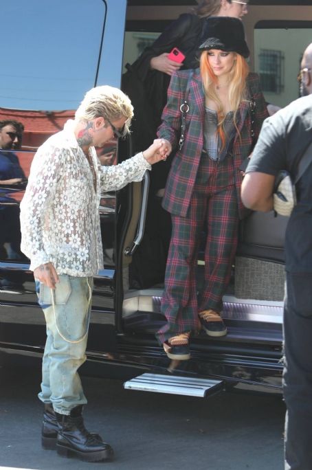 Avril Lavigne With Mod Sun Seen At El Compadre Restaurant Avril